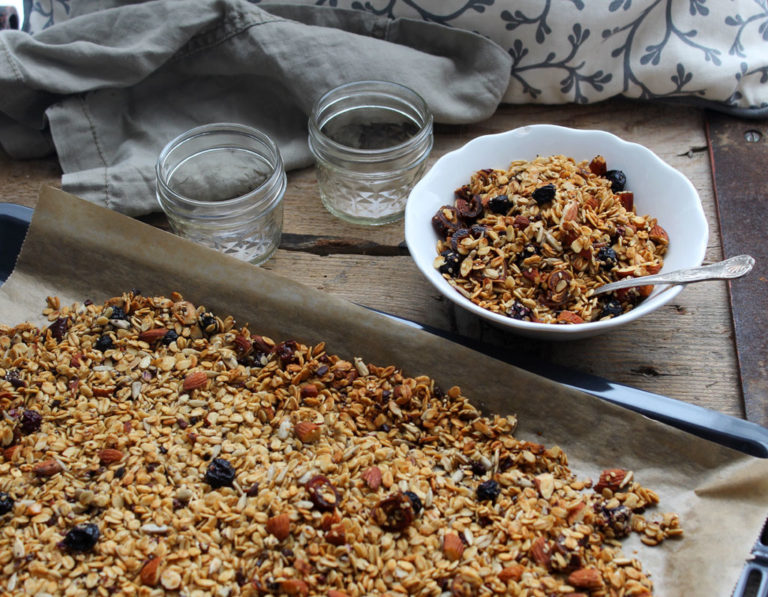Golden Blueberry Vanilla Granola - Delicious and Healthy by Maya